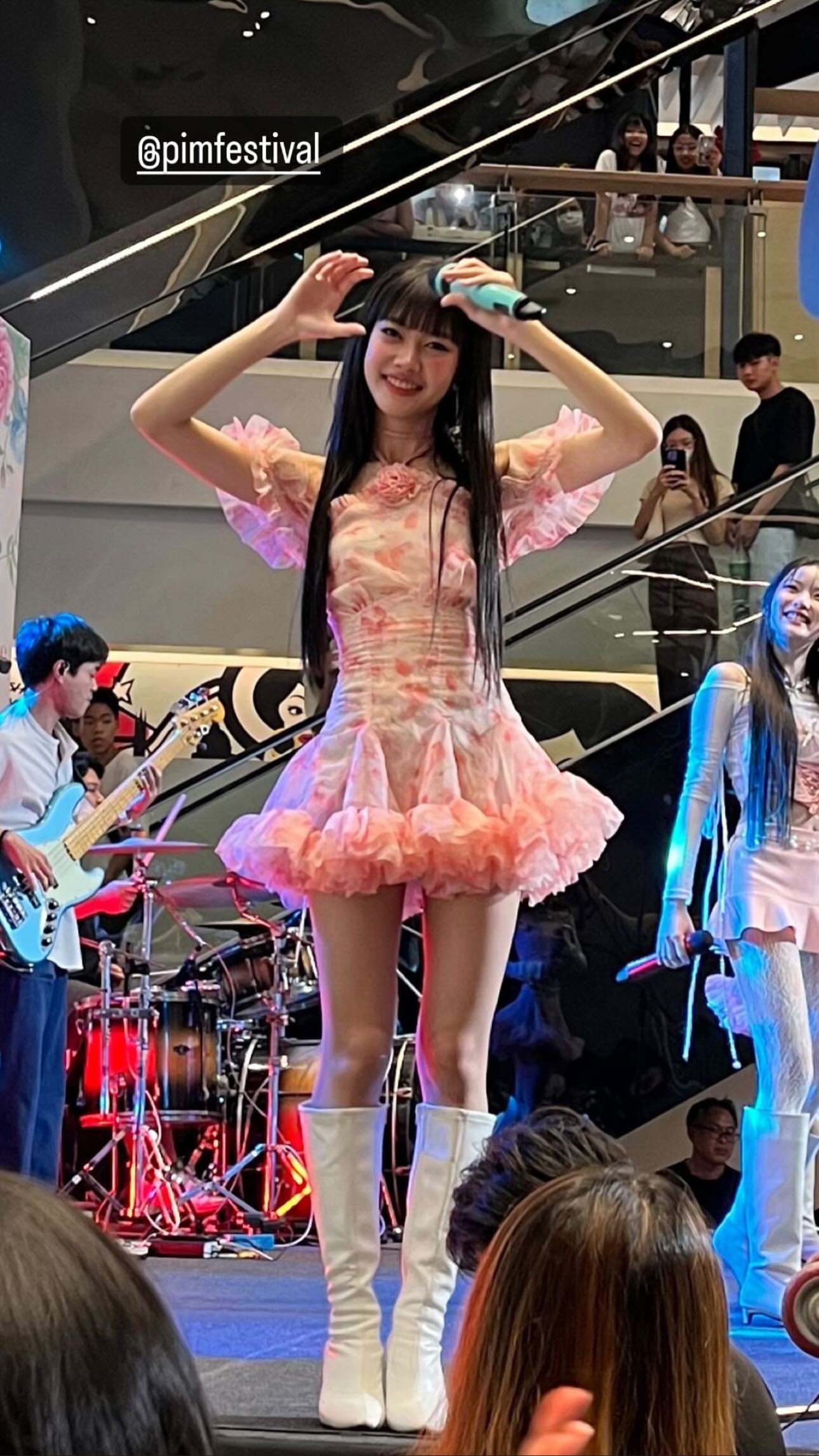 น้องพิมมา PiXXiE 1 รูป + GIF