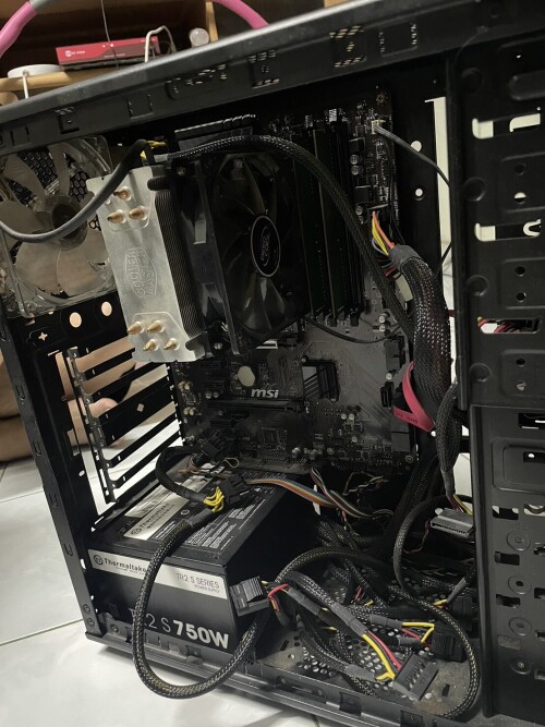 CPU Intel i5-8400+Msi Z370 CPU RAM 16 2666 - Overclockzone.com ชุมชนคนไอที ที่ใหญ่ที่สุดในเมืองไทย