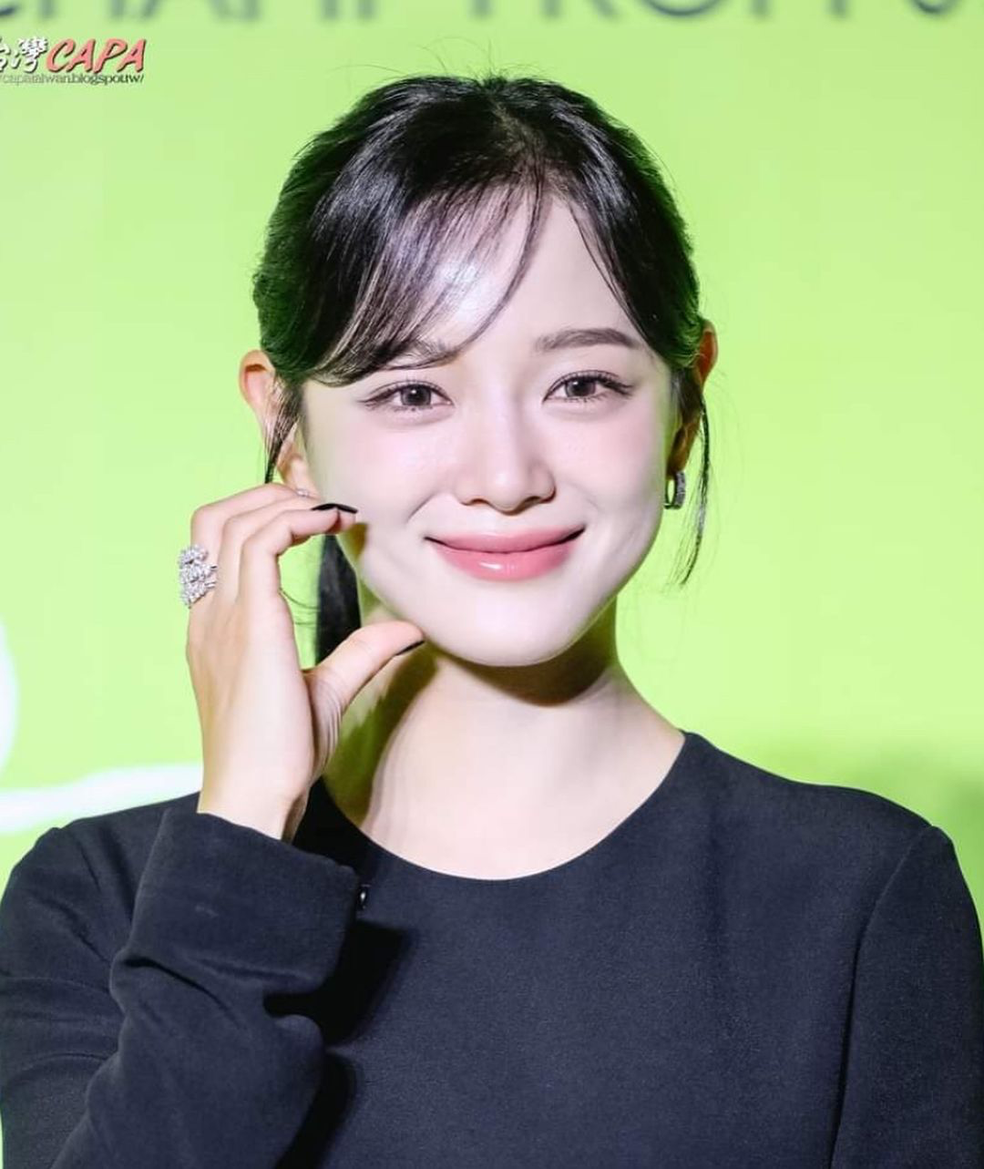 Kim Sejeong 1 Set (Longchamp Taiwan)