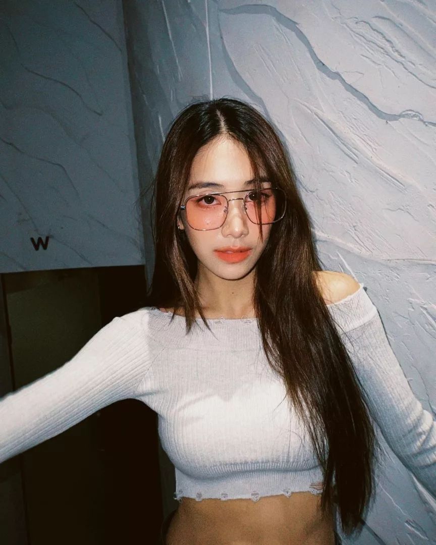 น้องมายด์ 4EVE 10 รูป โคตรดีย์!