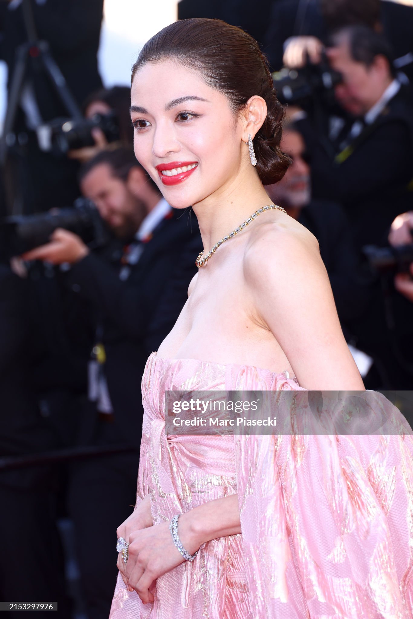 gettyimages 2153297976 2048x2048 - pic.in.th