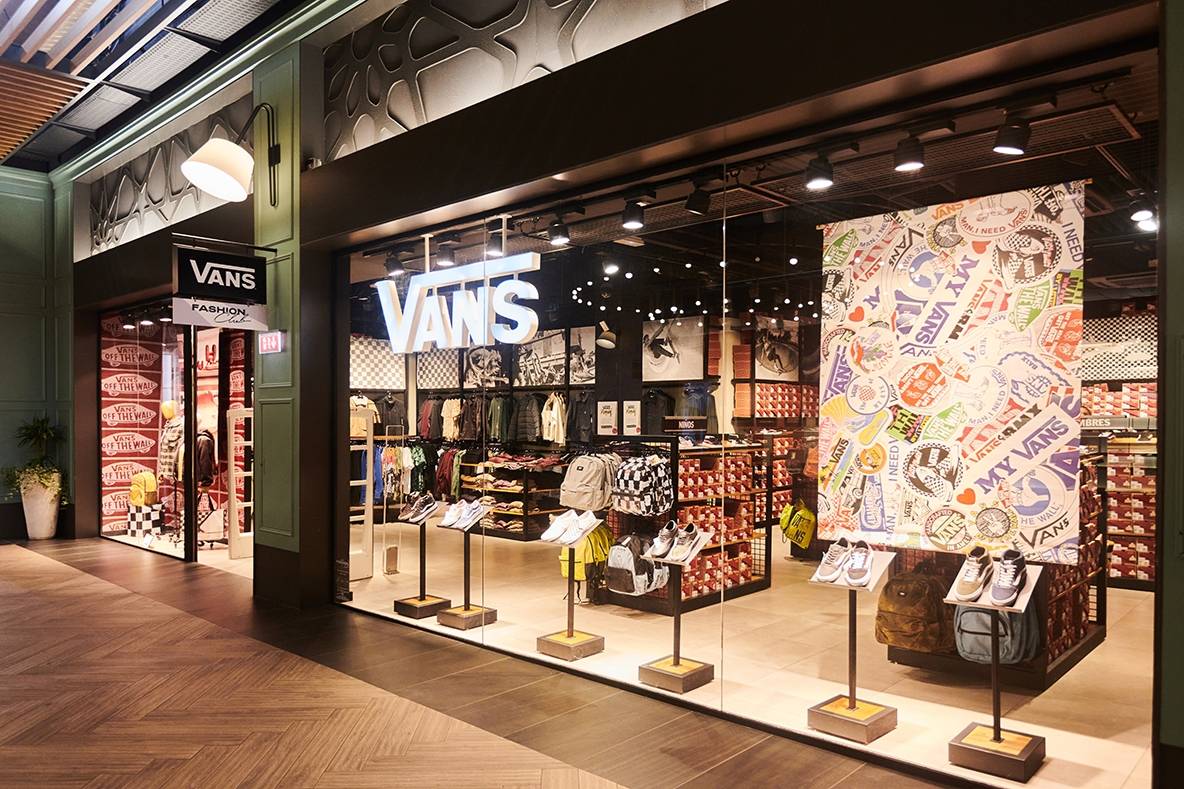 Vans Outlet แหล่งรวมสินค้ายอดนิยมจาก Vans ในราคาสุดคุ้ม